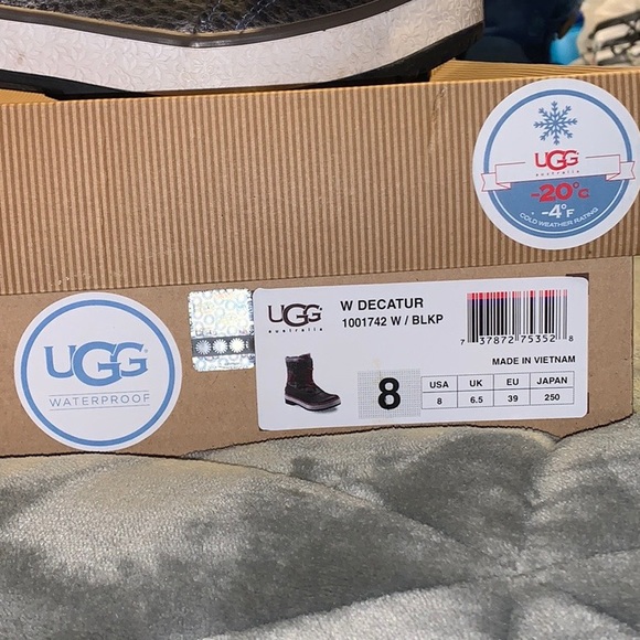 UGG | Shoes | Ugg Plaid Waterproof Decatur Boots Sz 8 | Poshmark